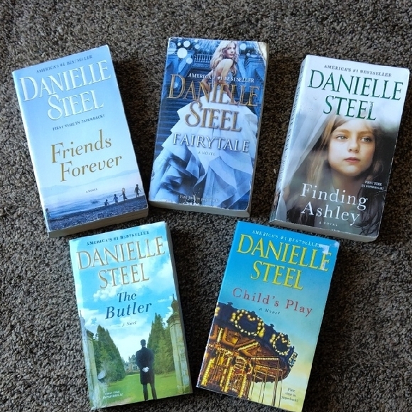 Danielle Steel | Other | Danielle Steel Book Collection | Poshmark
